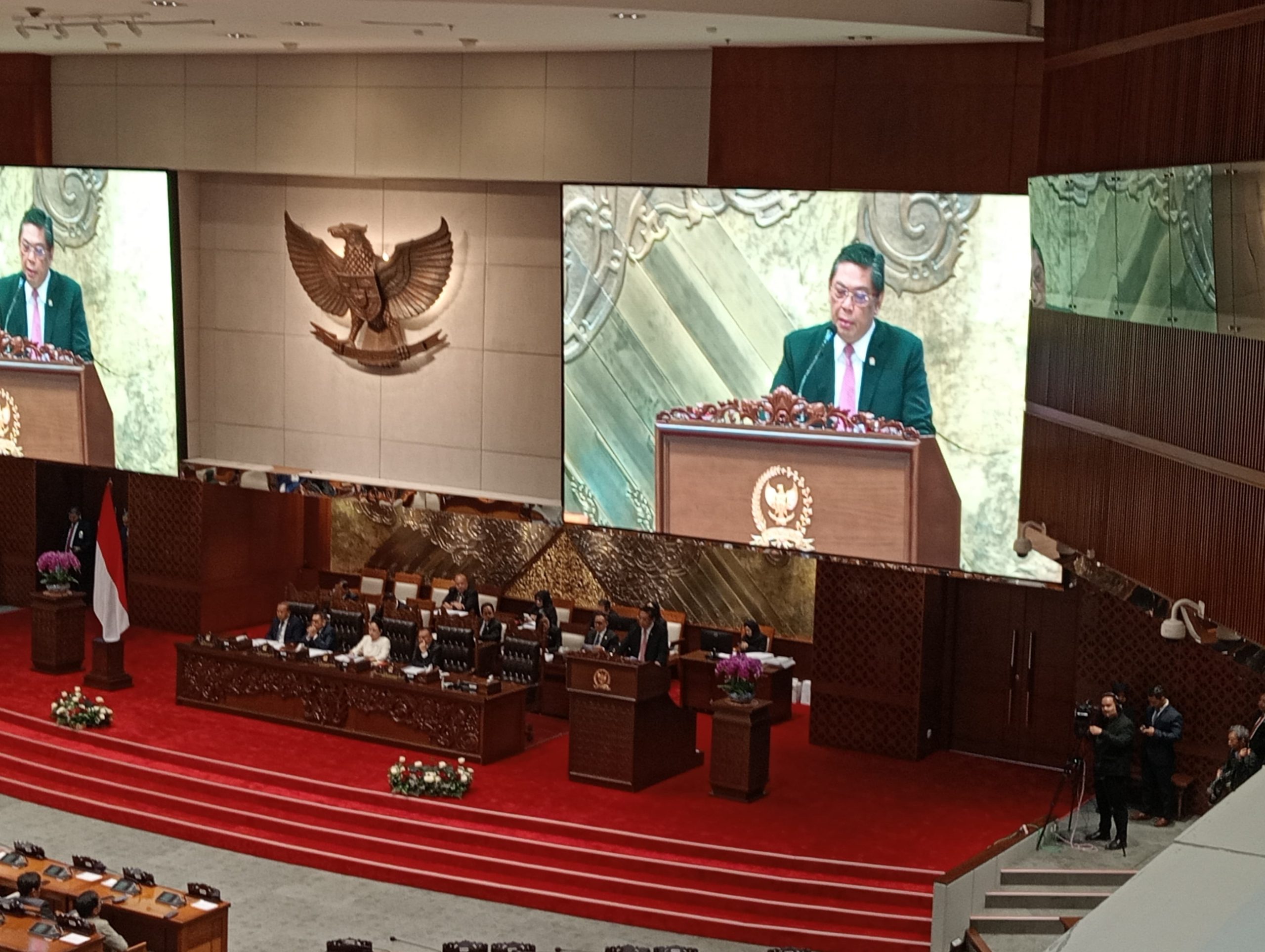 DPR Sahkan RUU TNI Jadi Undang-Undang – Ekspresi Indonesia